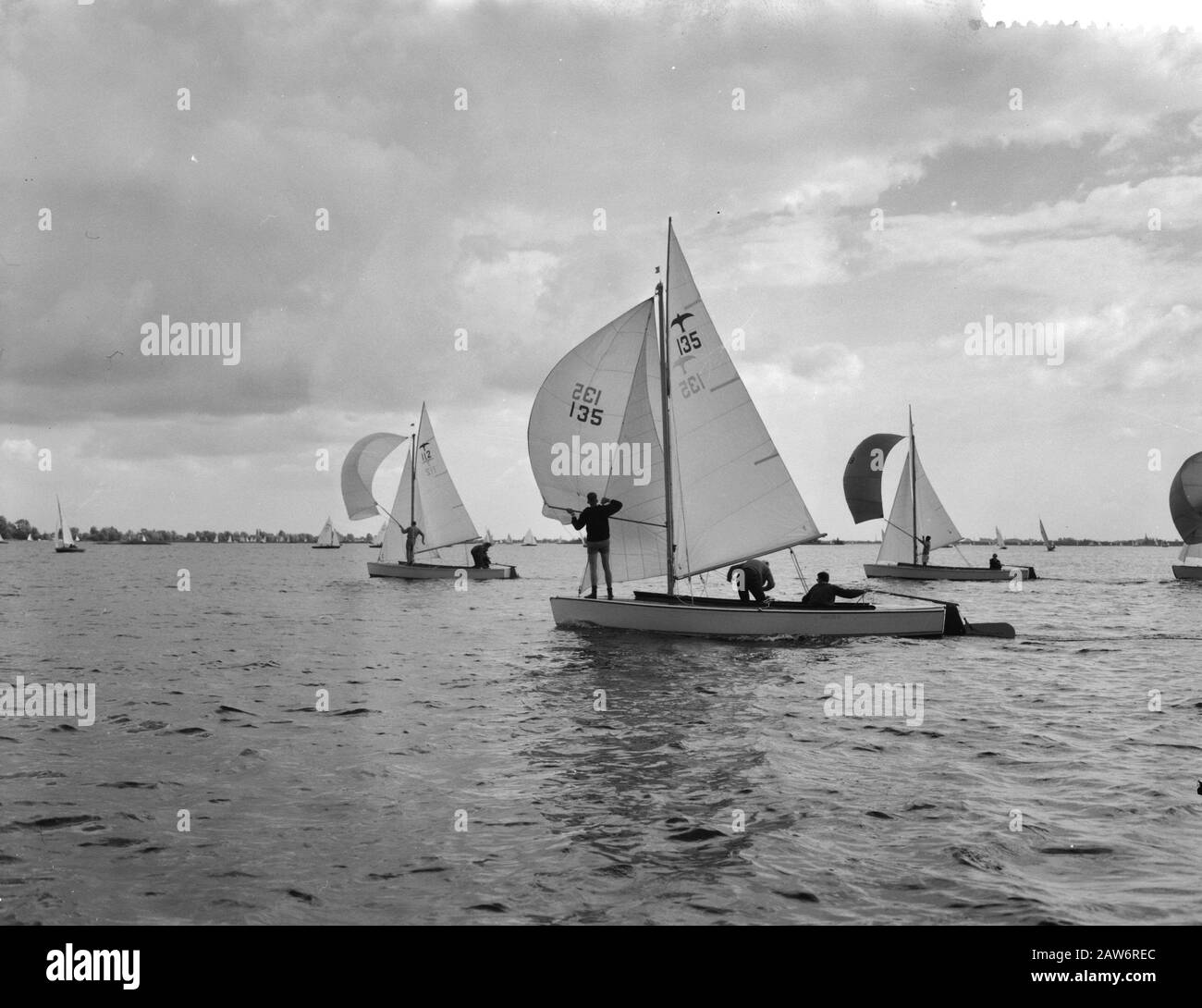 Falcon class hi-res stock photography and images - Alamy