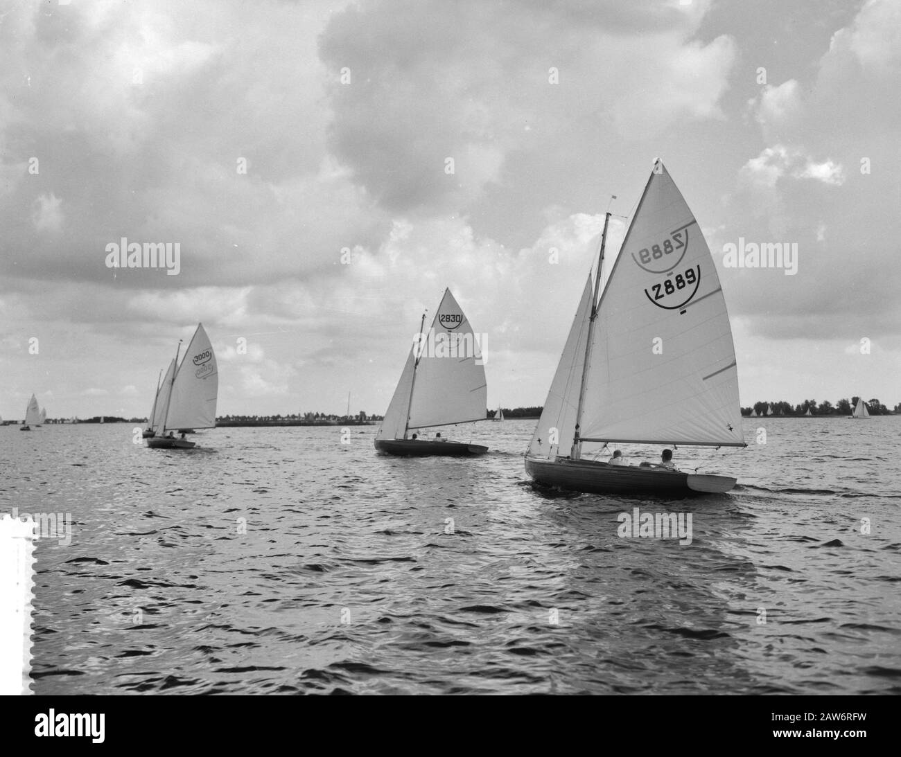 Falcon class hi-res stock photography and images - Alamy