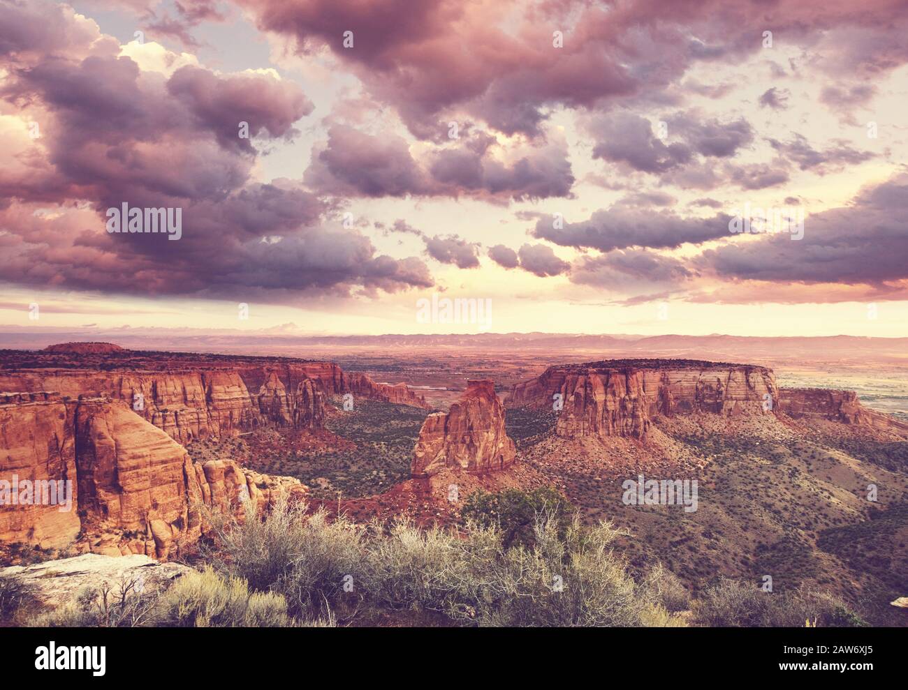 Scenic view of mountains at Colorado National Monument Park at sunrise ...