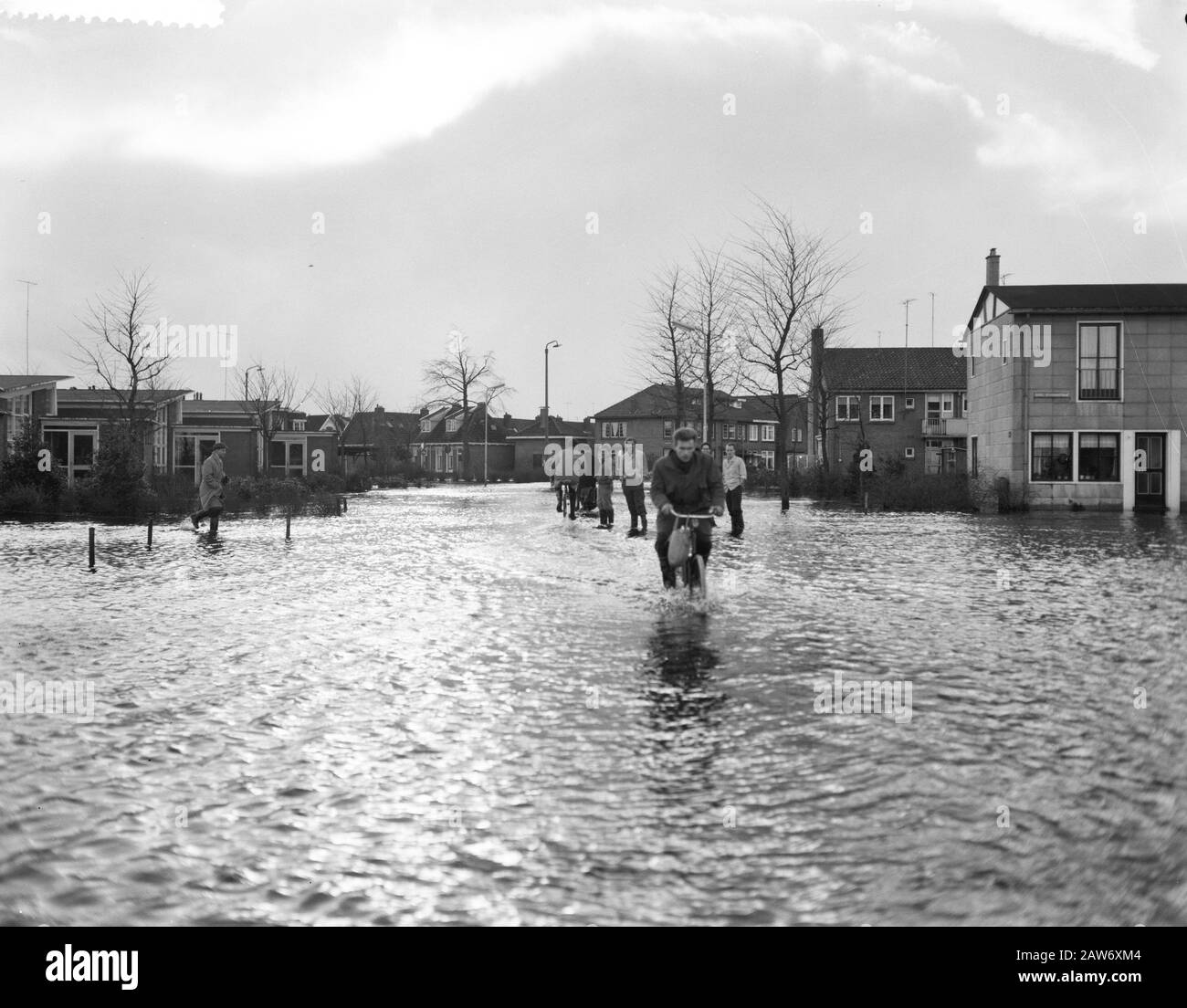 Flooding in Meppel Date: December 5, 1960 Location: Meppel Keywords ...