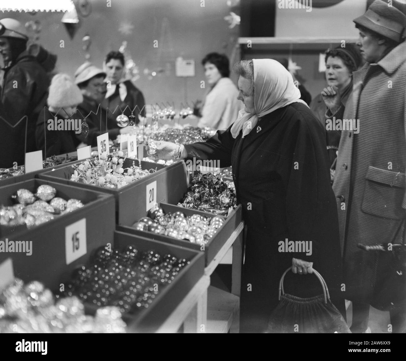 Buying Christmas decorations for Christmas tree Date: December 19, 1960 ...