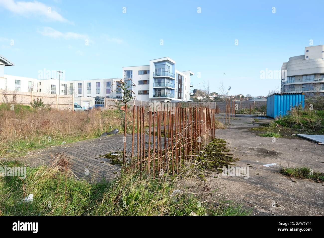Abandoned construction site hi-res stock photography and images - Alamy