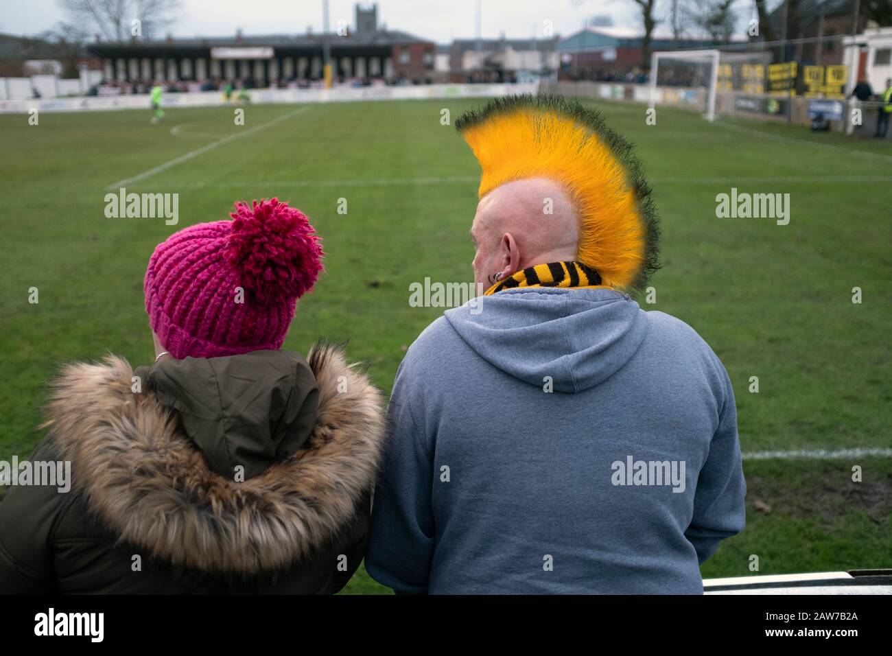 Fa trophy third qualifying round hi-res stock photography and images ...