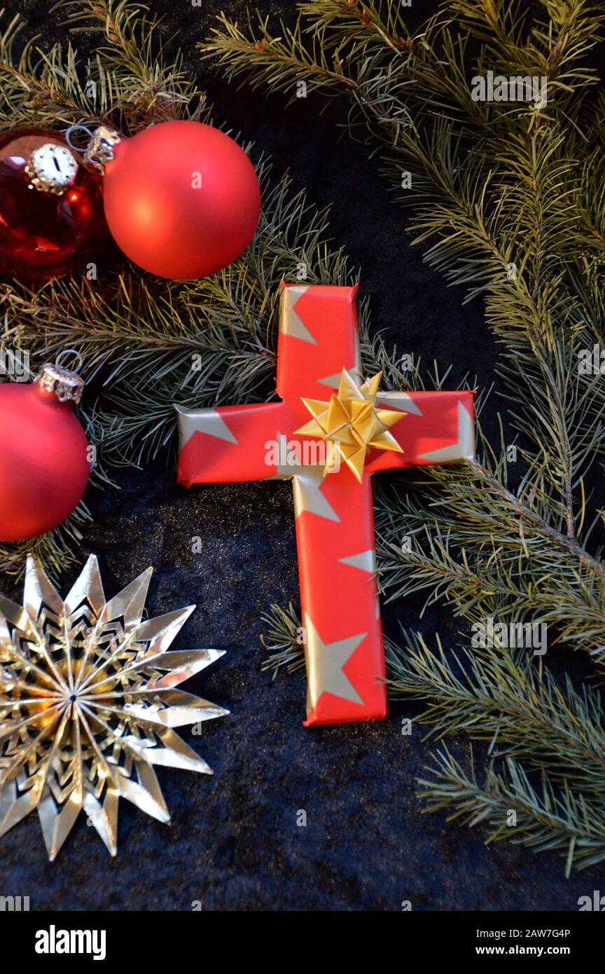 Present for jesus hi-res stock photography and images - Alamy