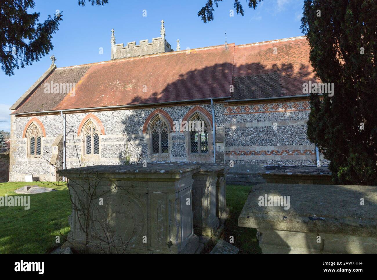 The village charlton hi-res stock photography and images - Alamy