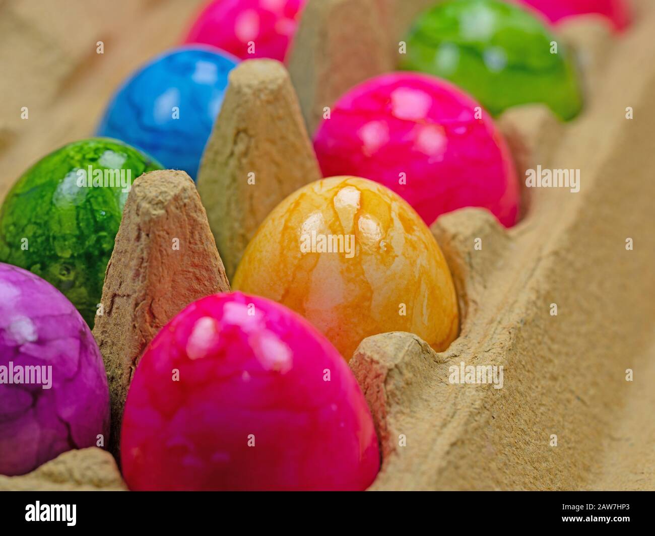 Egg packaging hi-res stock photography and images - Alamy