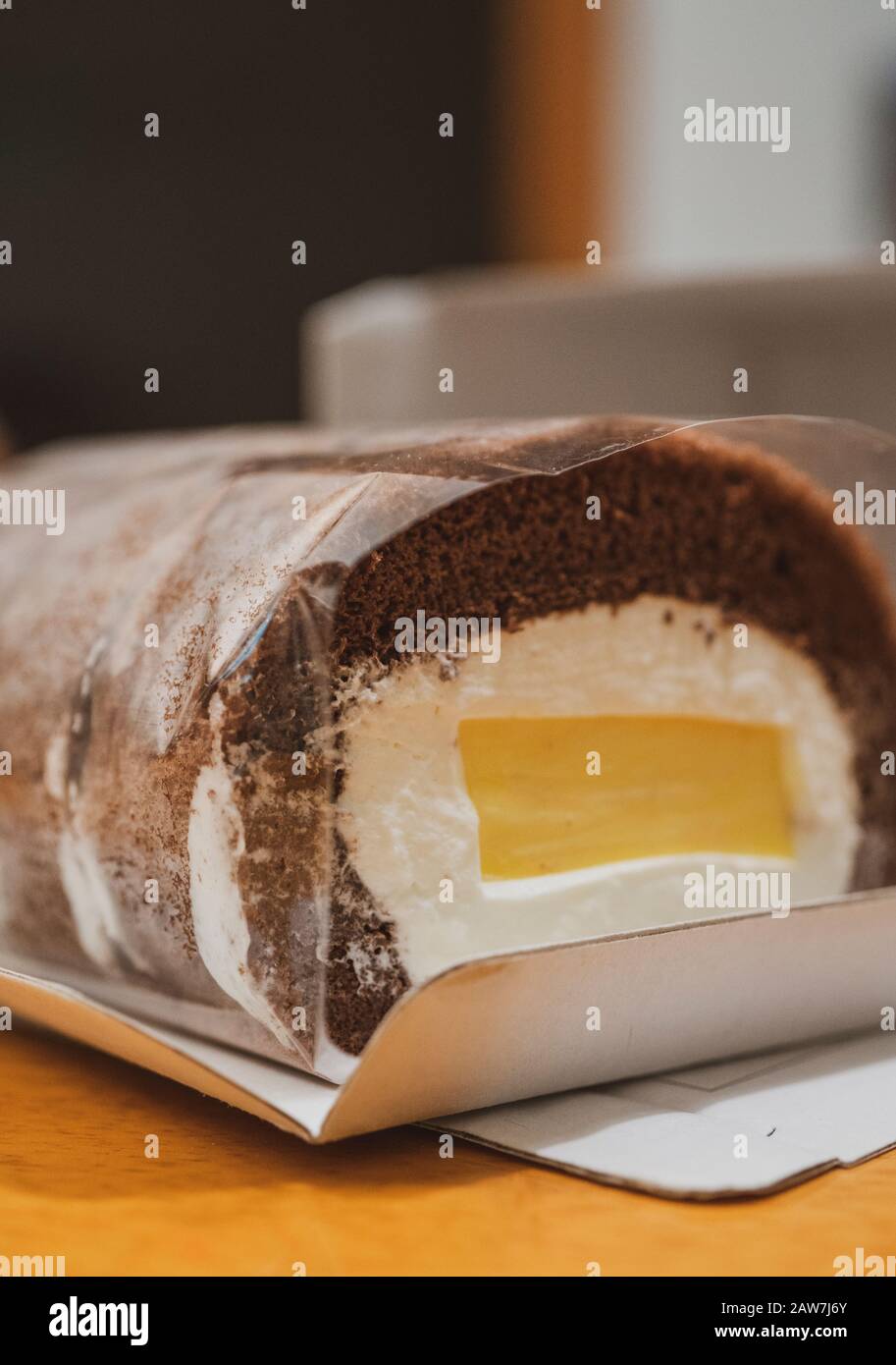 Japanese box chocolate hi-res stock photography and images - Alamy