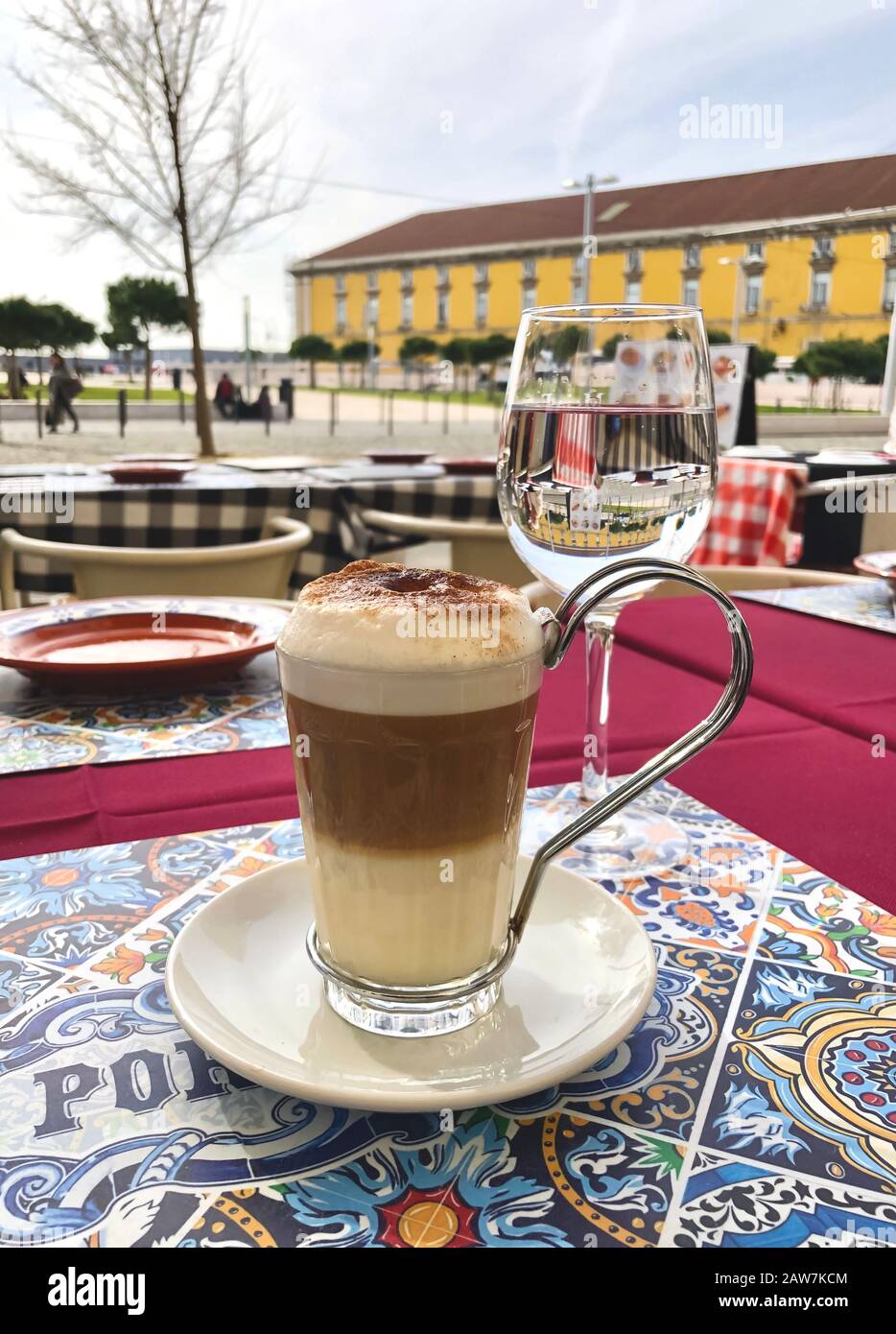 Portugal coffee culture hi-res stock photography and images - Alamy