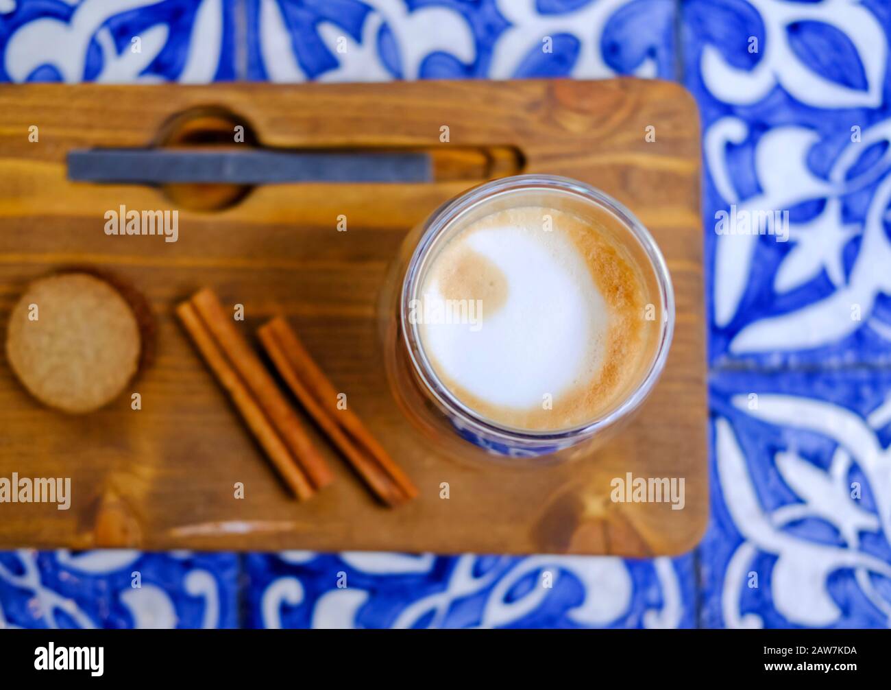 Where to drink coffee in lisbon hi-res stock photography and images - Alamy