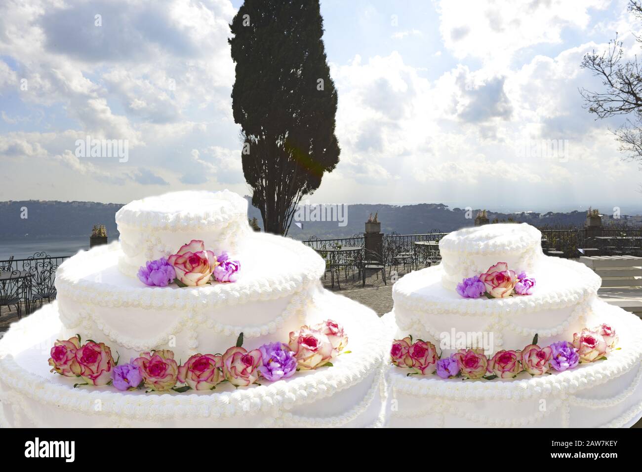 Wedding cake rome hi-res stock photography and images - Alamy