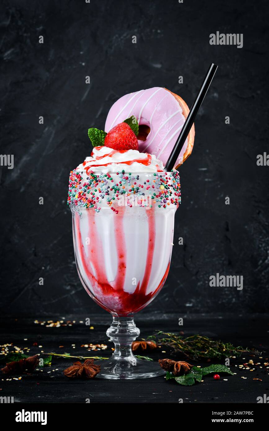 Donat sugar hi-res stock photography and images - Alamy