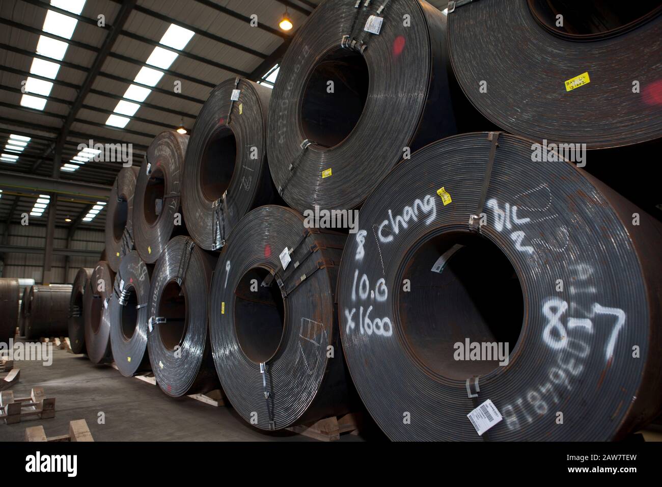 Rolls sheet steel hi-res stock photography and images - Alamy
