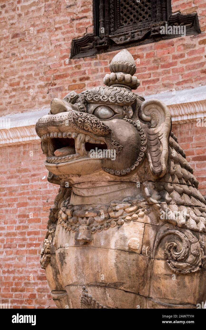 Goddess lion guarding temple gates hi-res stock photography and images ...