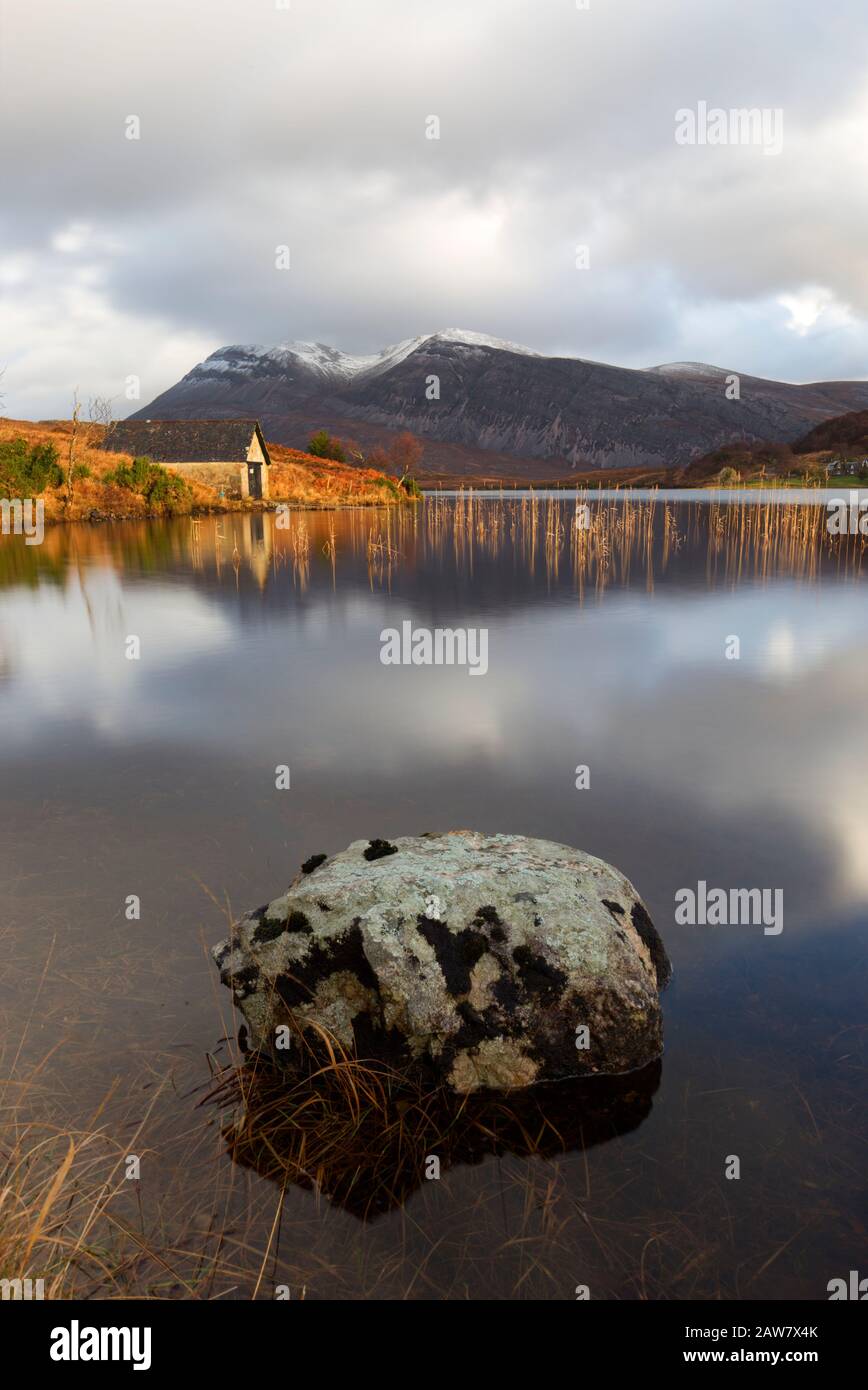 Loch Stack and Arkle mountain in winter, Sutherland Stock Photo - Alamy