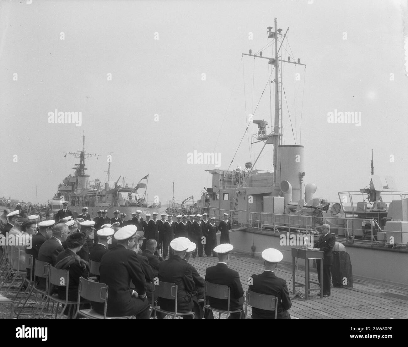 Official shore program hi-res stock photography and images - Alamy