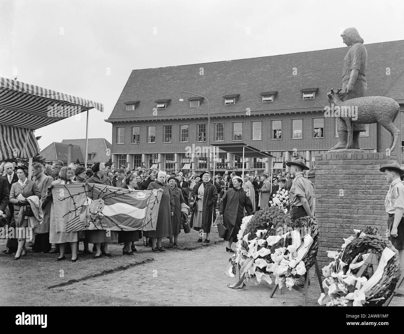 Princess Wilhelmina reveals the picture of Aunt Riek 'Winterswijk ...