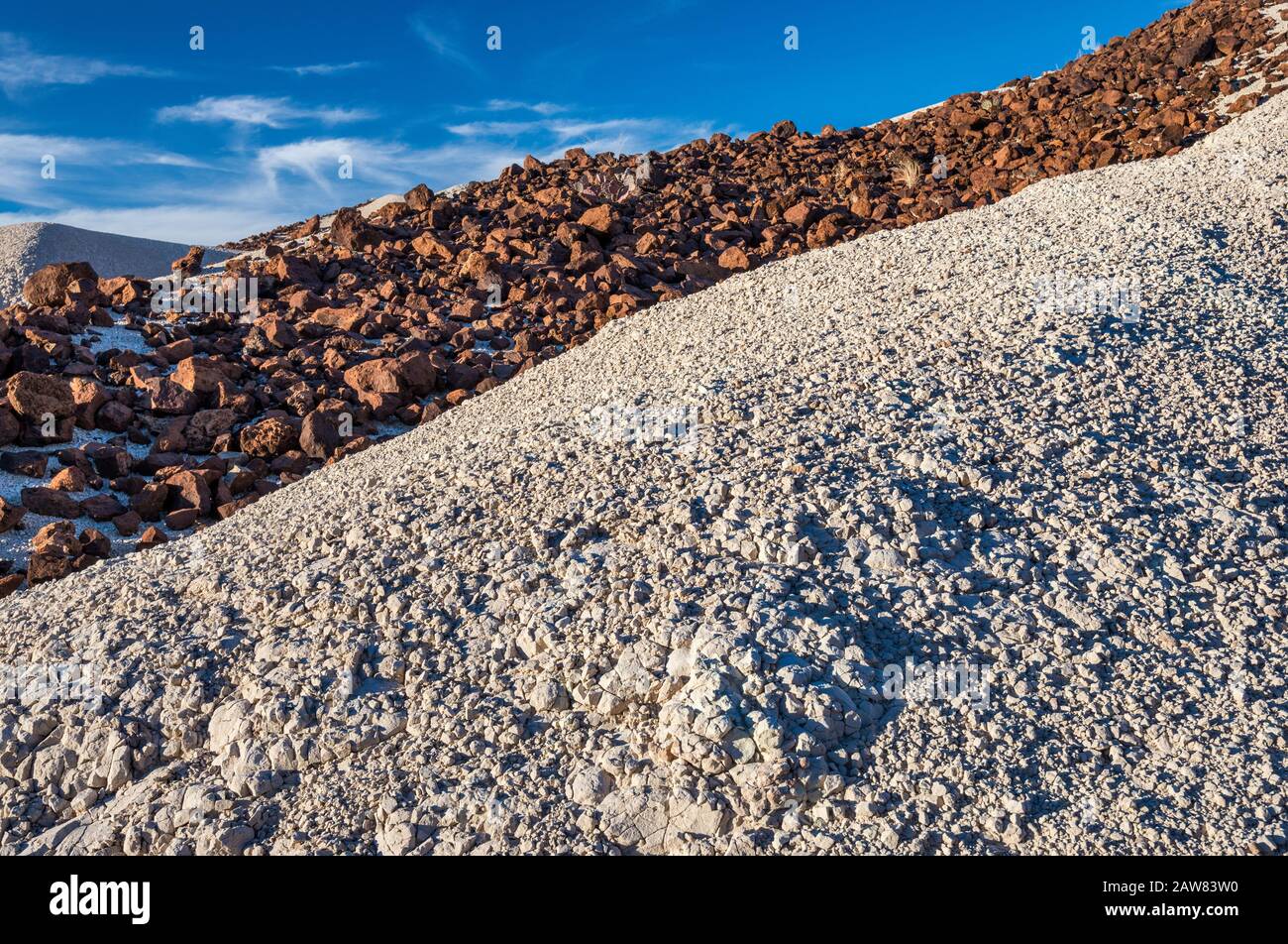 Basalt rocks over volcanic tuffs, Cerro Castellan aka Castolon Peak ...