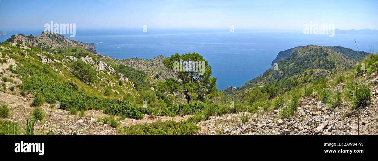 mediterranean mountain panorama with ocean view from peninsula victoria ...