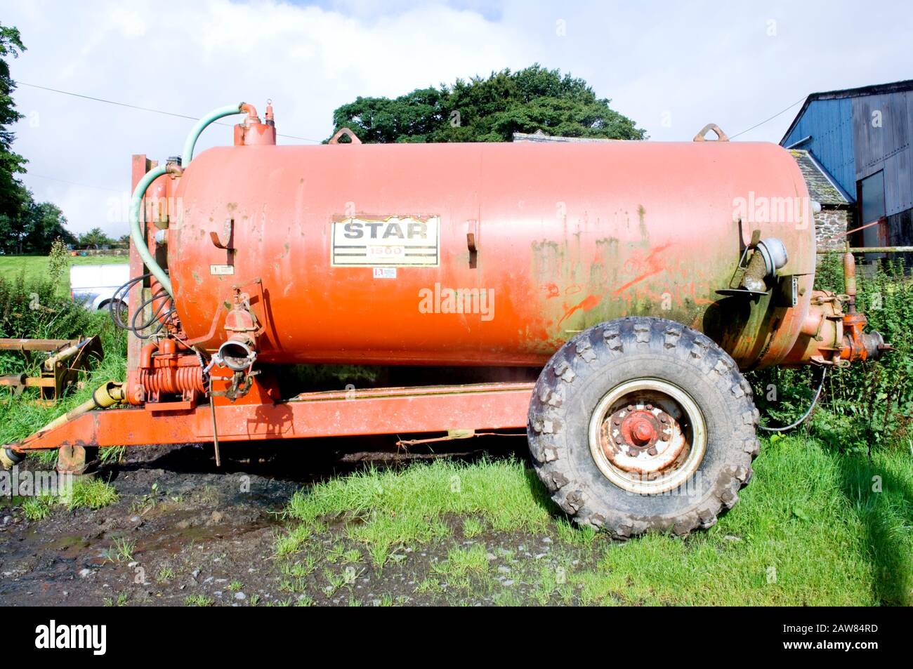 Diesel tanker hi-res stock photography and images - Alamy
