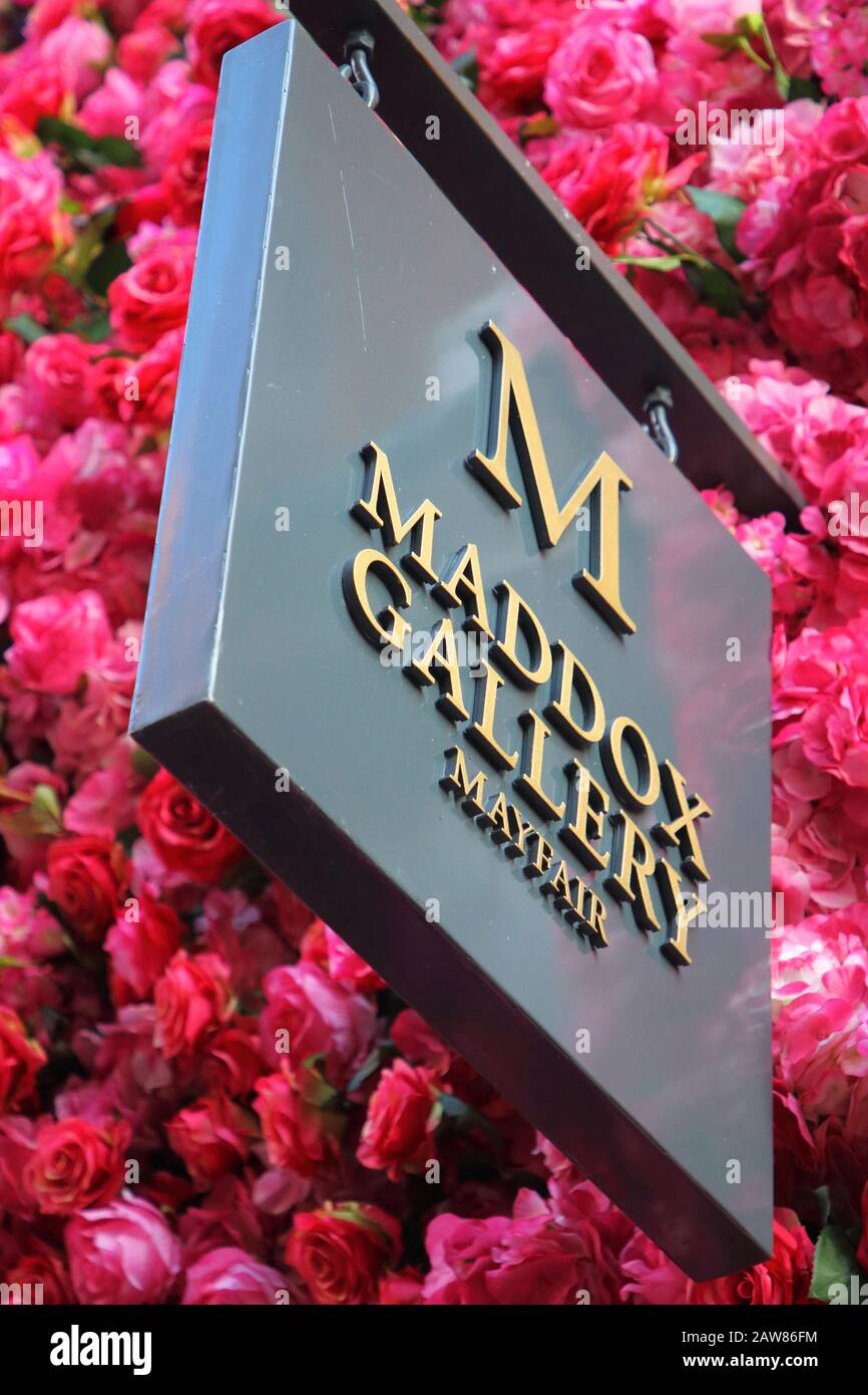 Maddox Gallery decorated with floral art creation in Mayfair, London ...