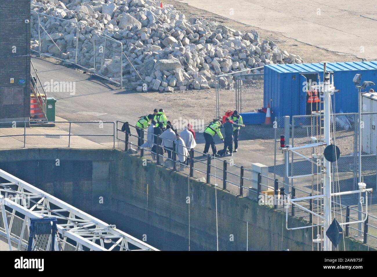 Migrants uk boat crossing hi-res stock photography and images - Alamy