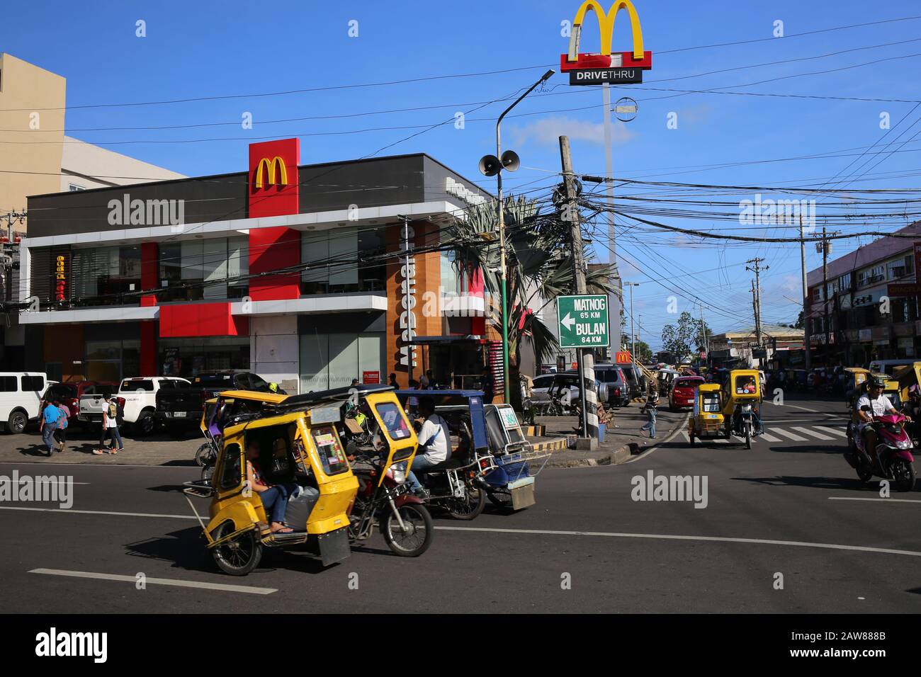 McDonald's exterior in the Philippines Stock Photo - Alamy