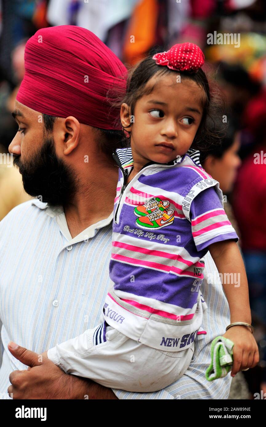 Traditional family unit hi-res stock photography and images - Alamy