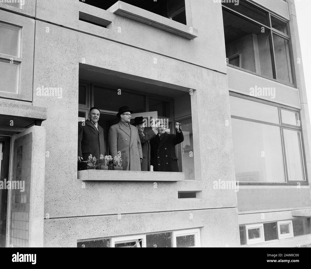 January 30, 1957 hi-res stock photography and images - Alamy