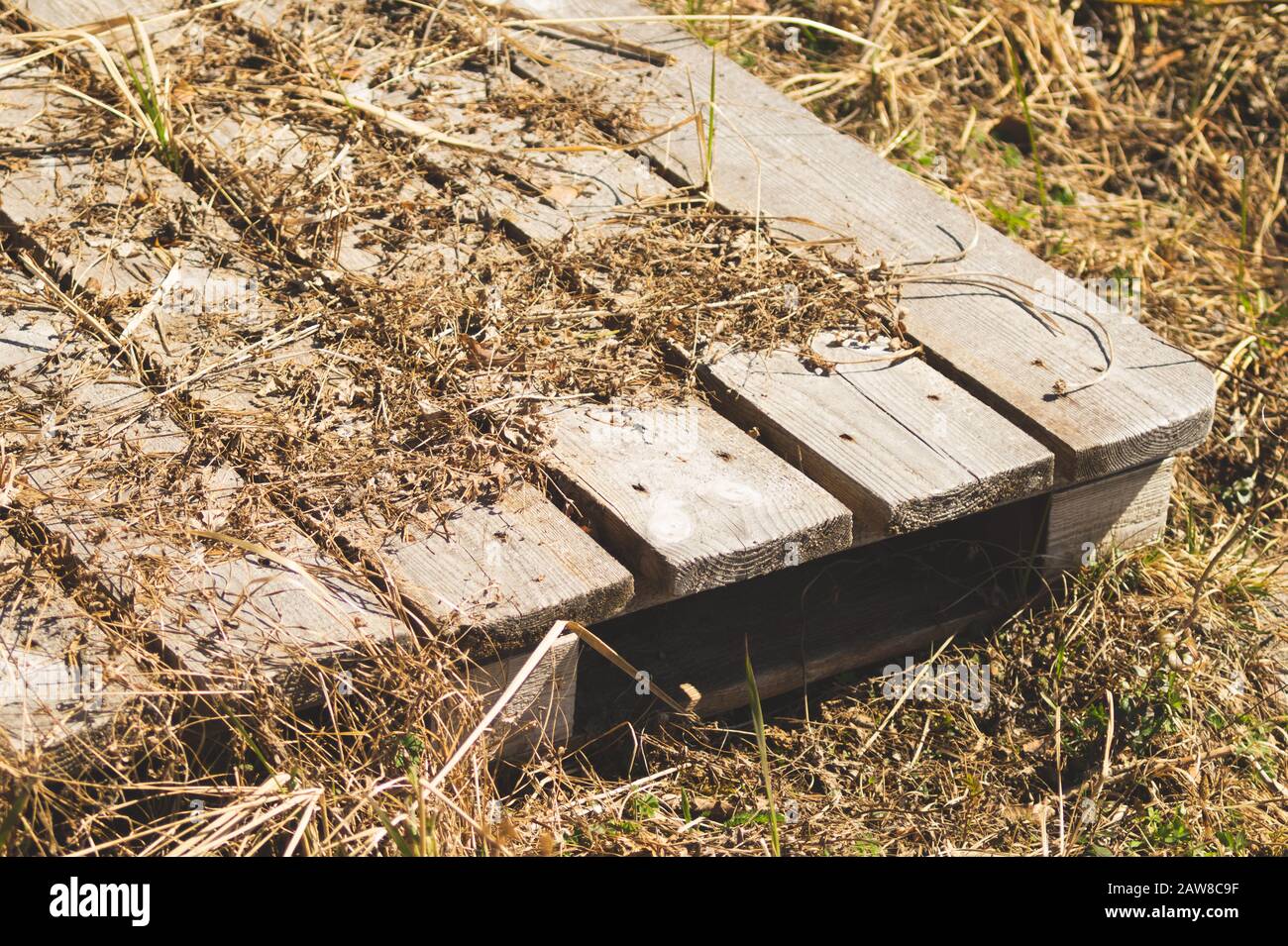 Ground scrape hi-res stock photography and images - Alamy