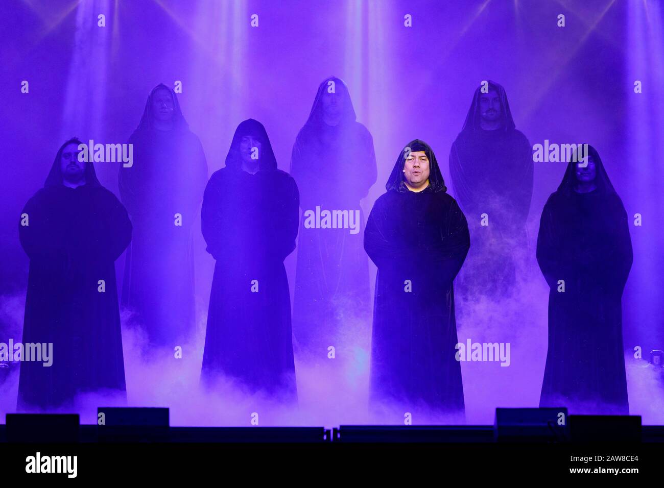 Medieval gregorian chant hi-res stock photography and images - Alamy