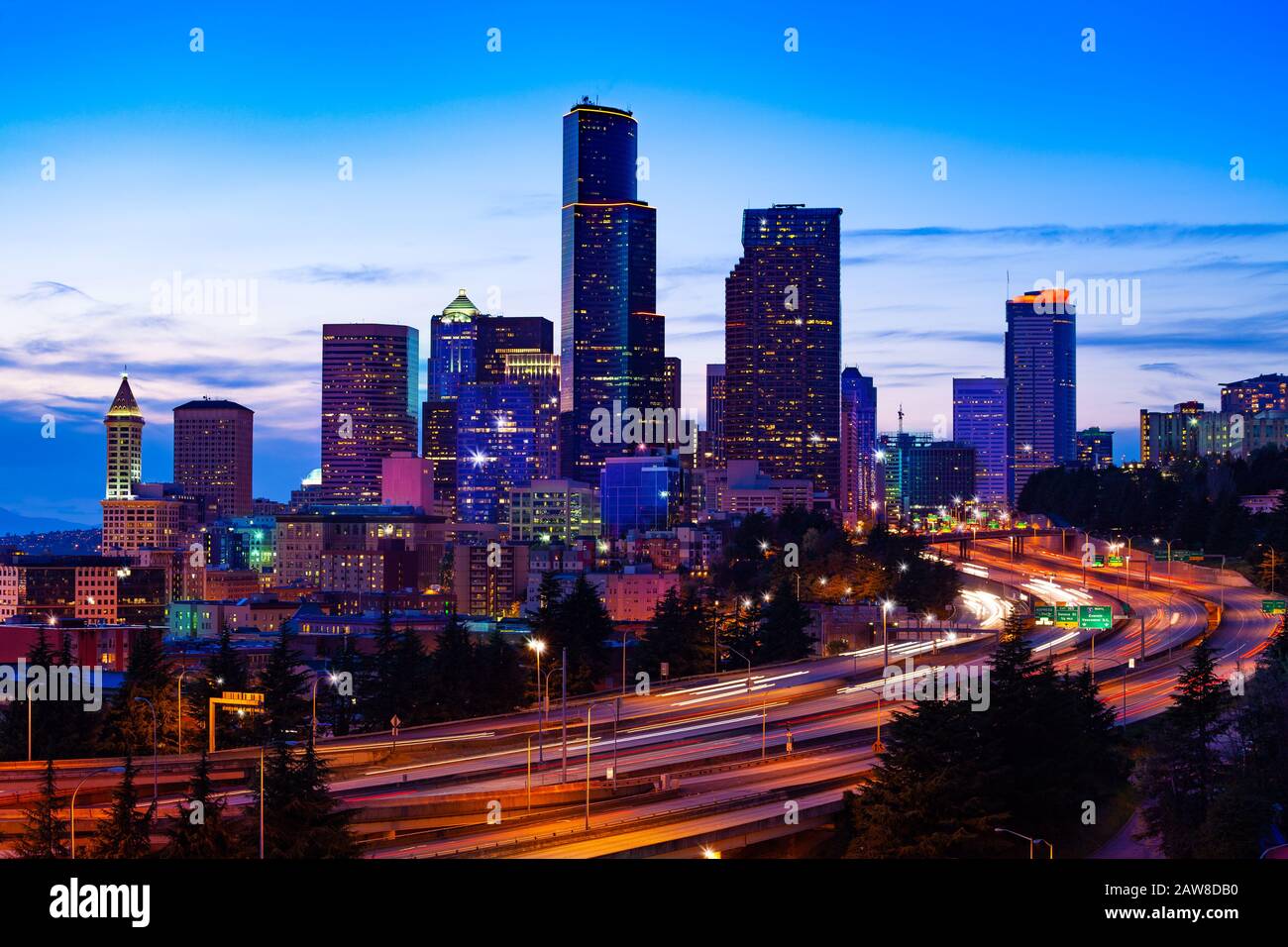 Illuminated view of Seattle downtown over I5 interstate highway during ...