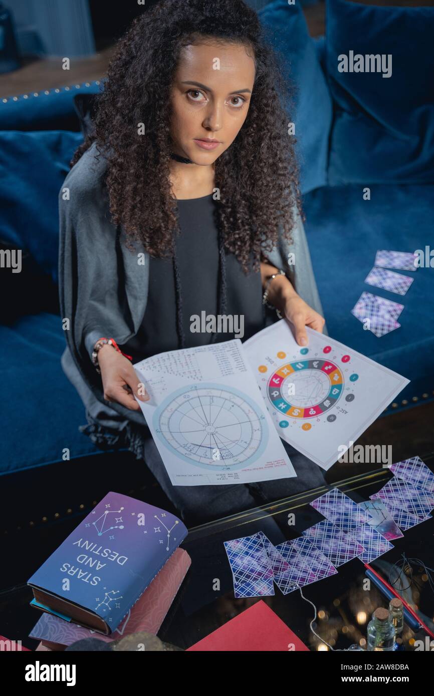 Astrologer female hi-res stock photography and images - Alamy