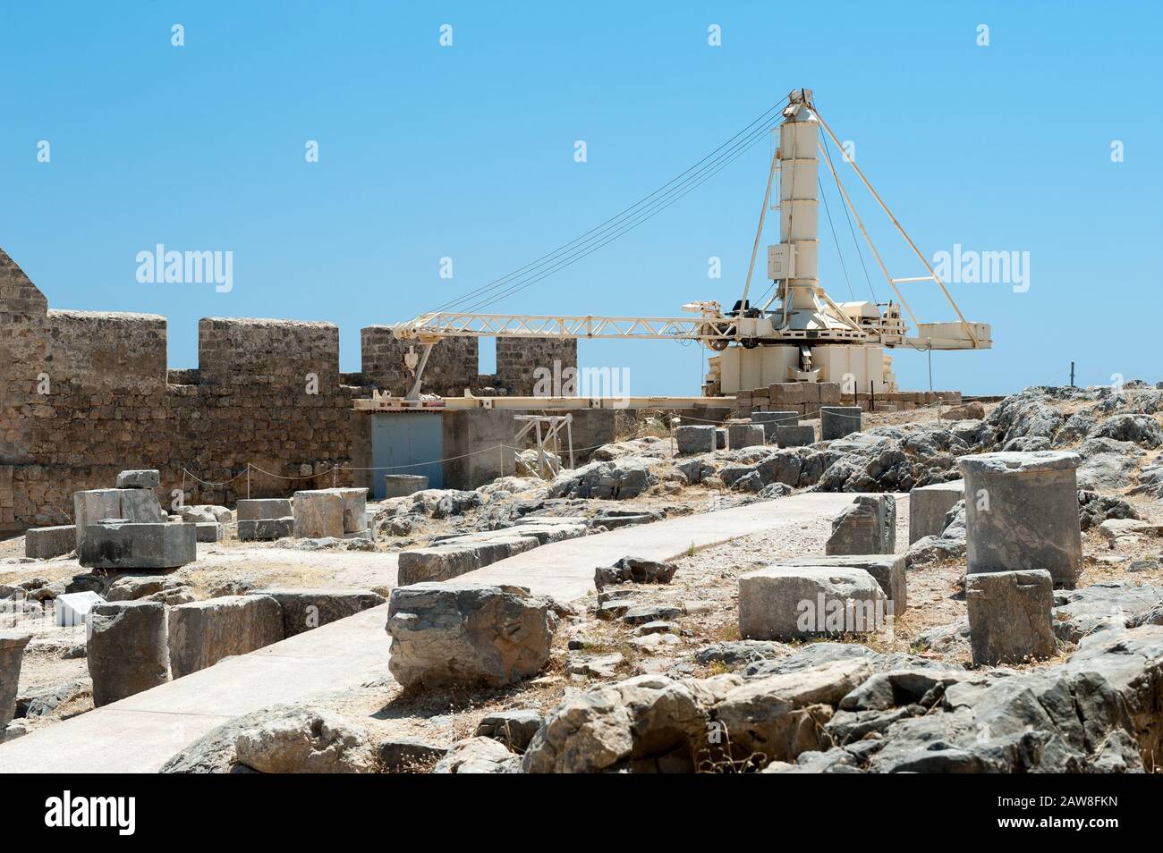 Ancient greece crane hi-res stock photography and images - Alamy