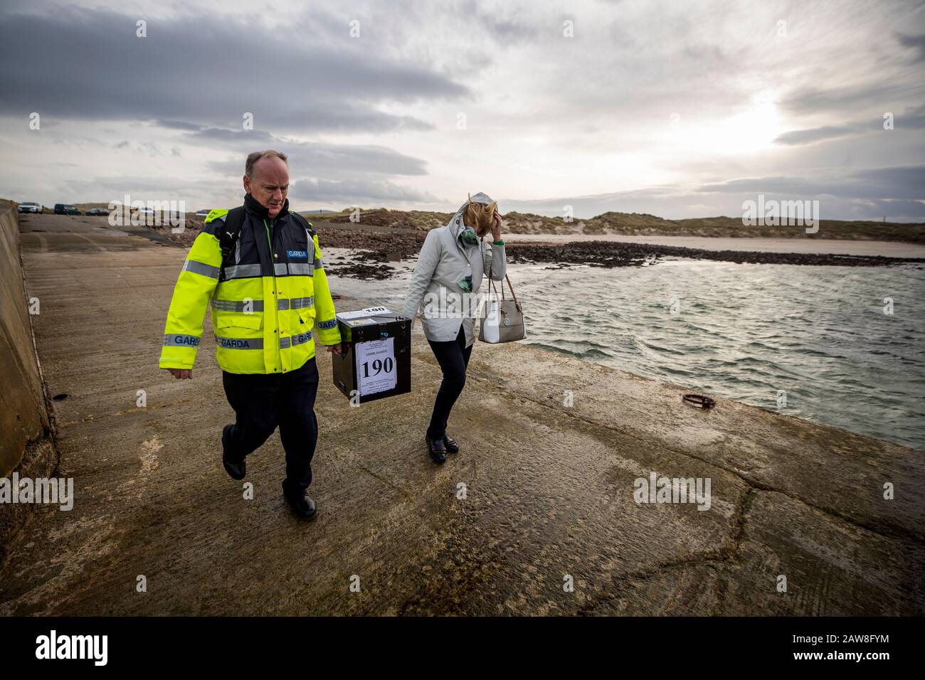 Garda tom mcbride hi-res stock photography and images - Alamy