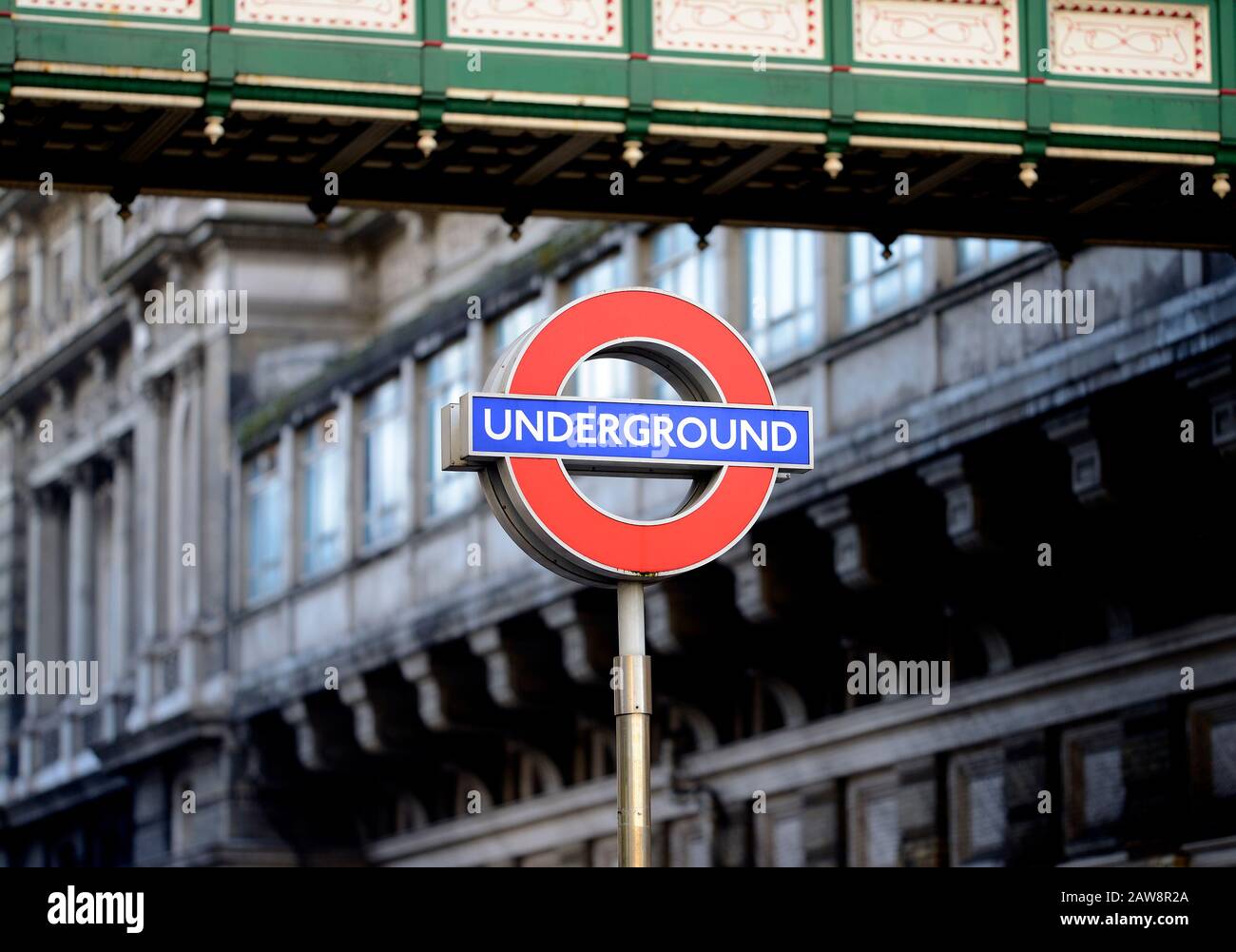 Charing cross station sign hi-res stock photography and images - Alamy