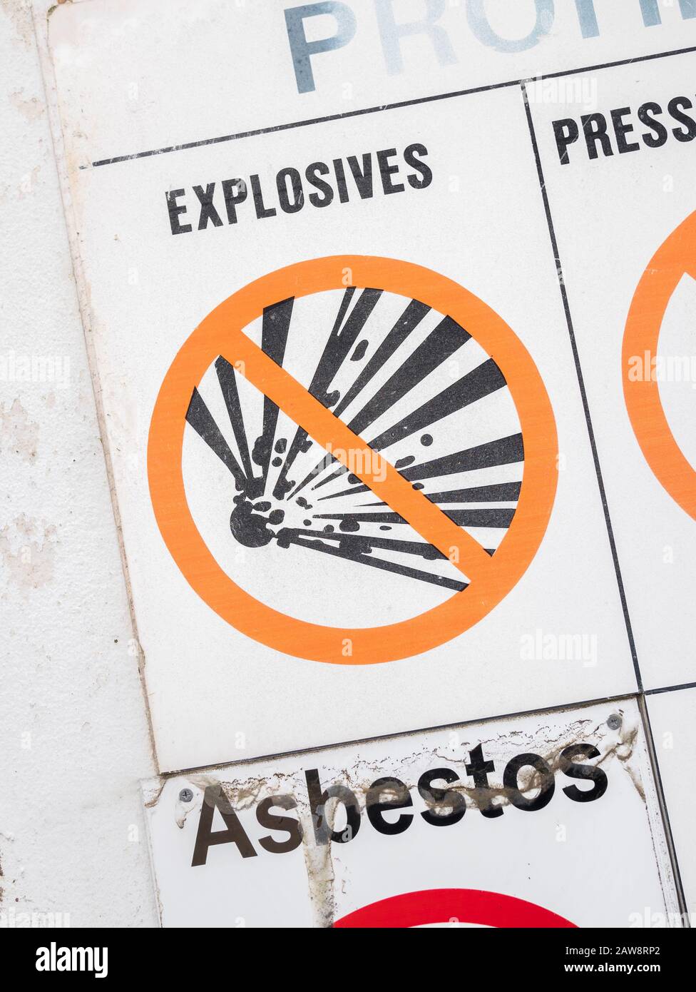 No explosive materials allowed hi-res stock photography and images - Alamy