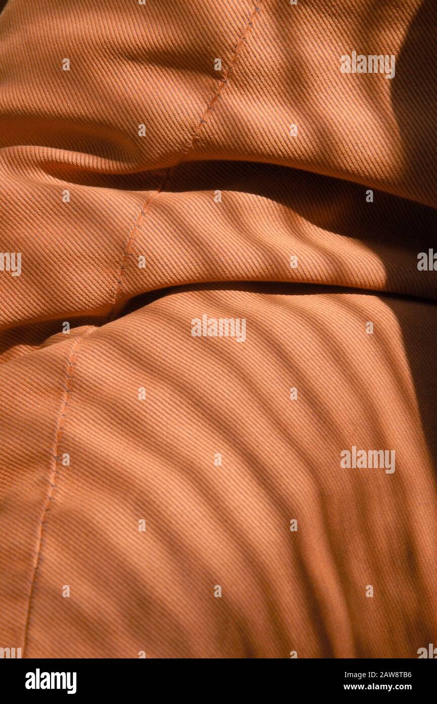 Pillow texture hi-res stock photography and images - Alamy