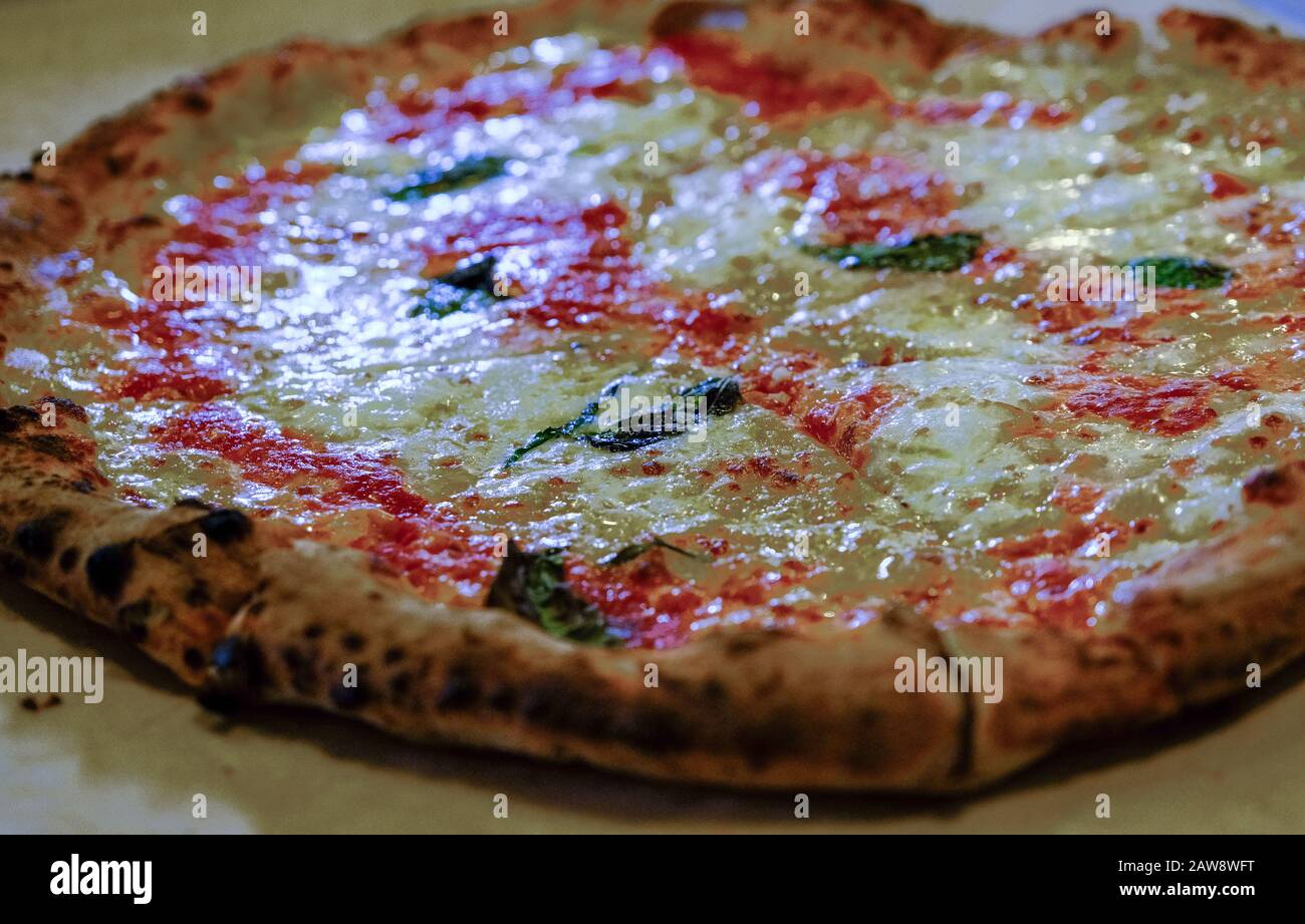 Closeup delicious sliced pizza hi-res stock photography and images - Alamy