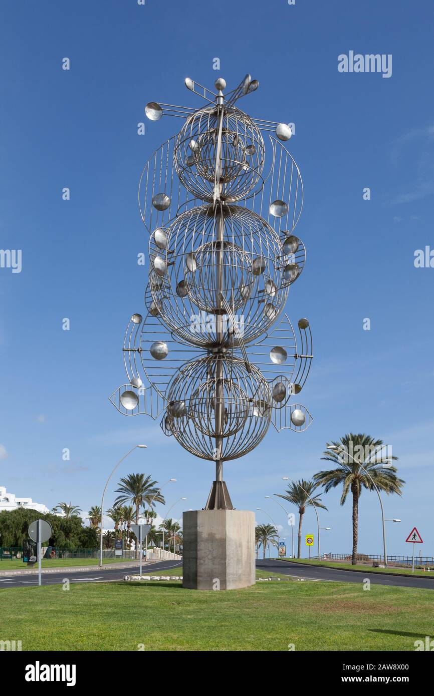 Wind toy "Fobos" by César Manrique, certified copy of the original ...