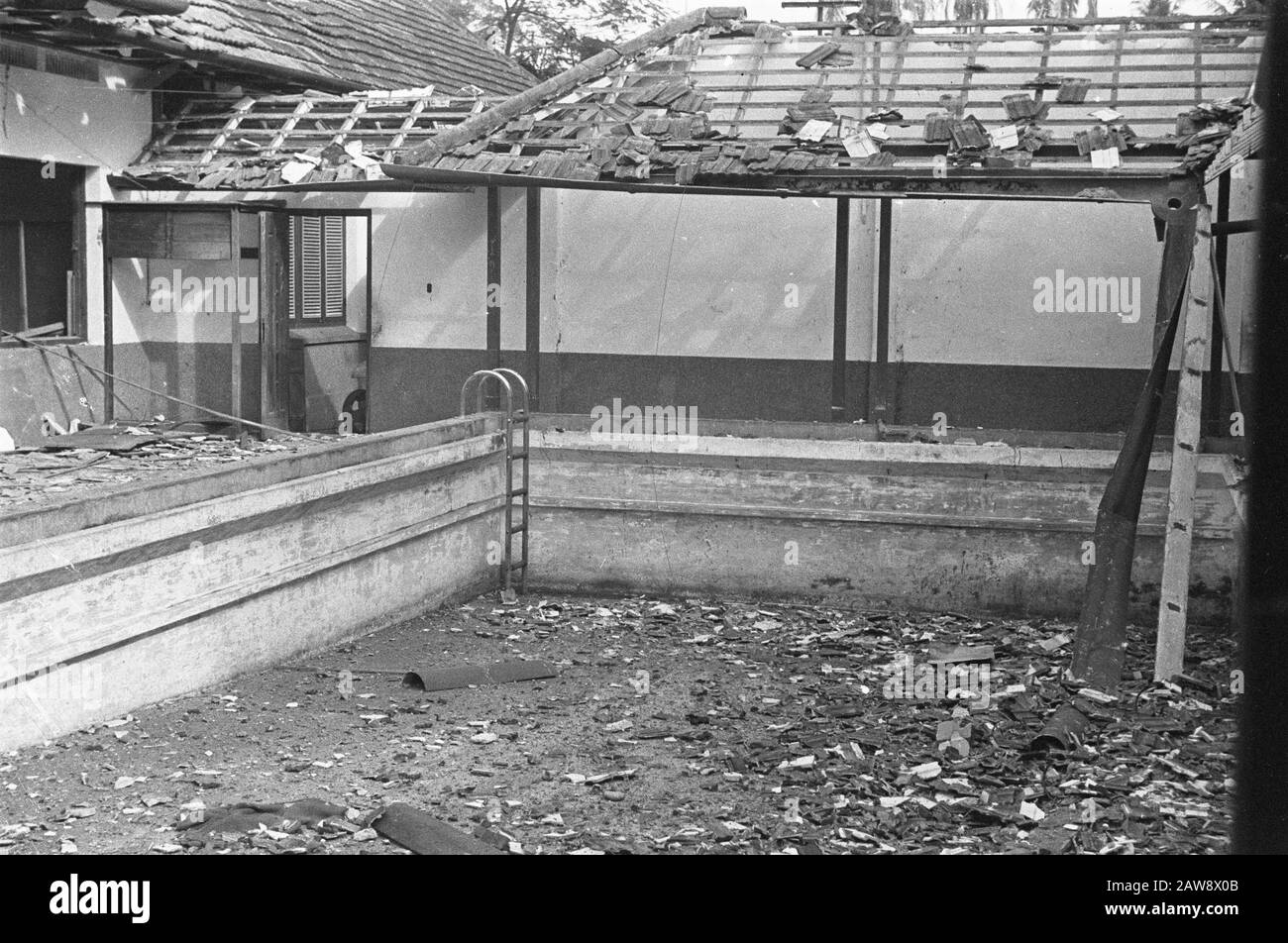 Sultan palace java Black and White Stock Photos & Images - Alamy