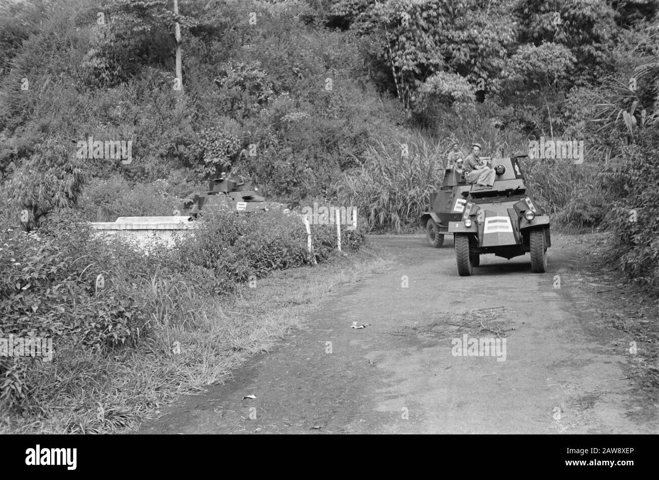 Veterans on the road [Armored Car Platoon KNIL] Annotation: Marmon ...