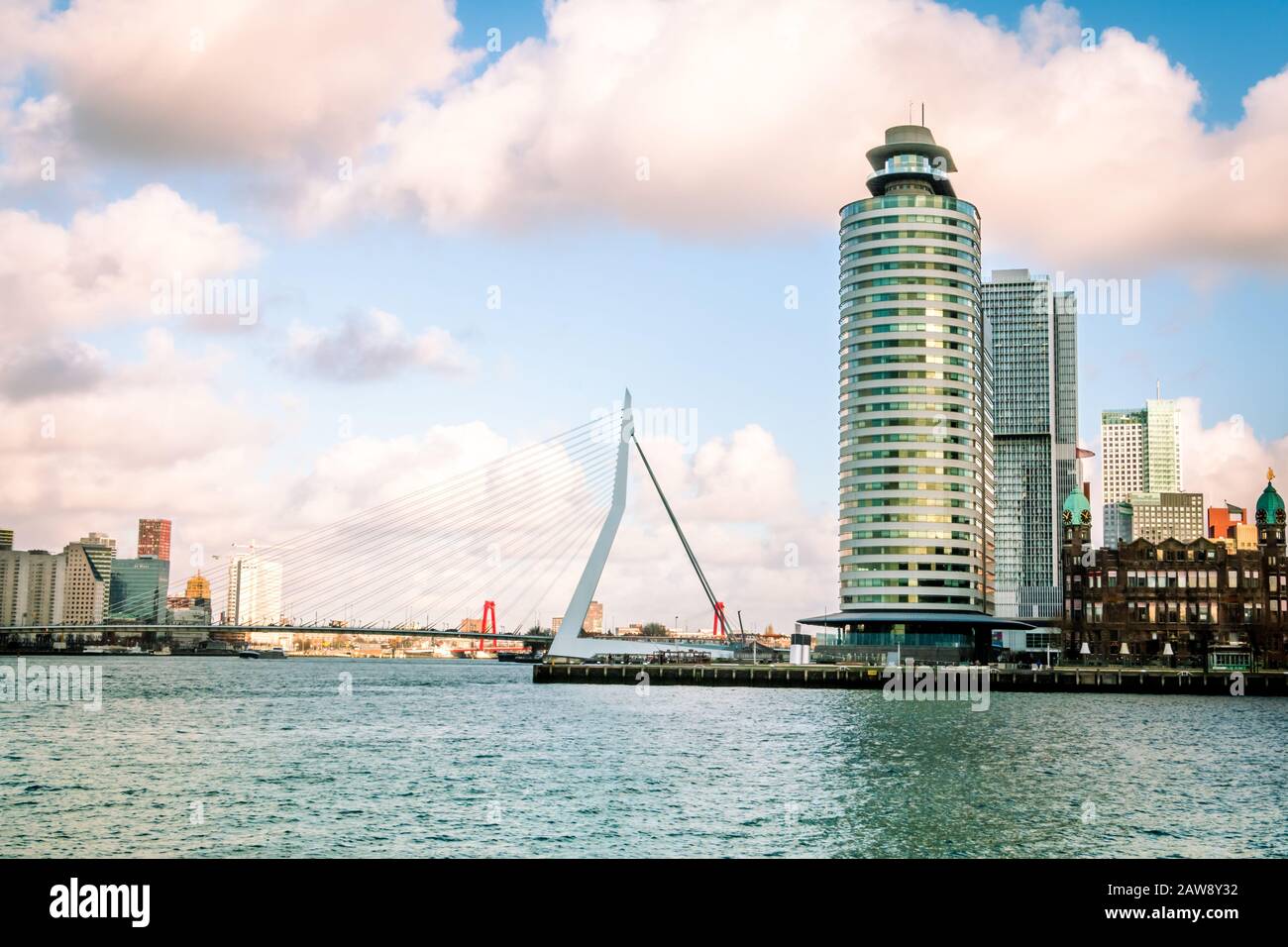 Cityscape in Rotterdam near the river Nieuwe Maas and beautiful clouds ...