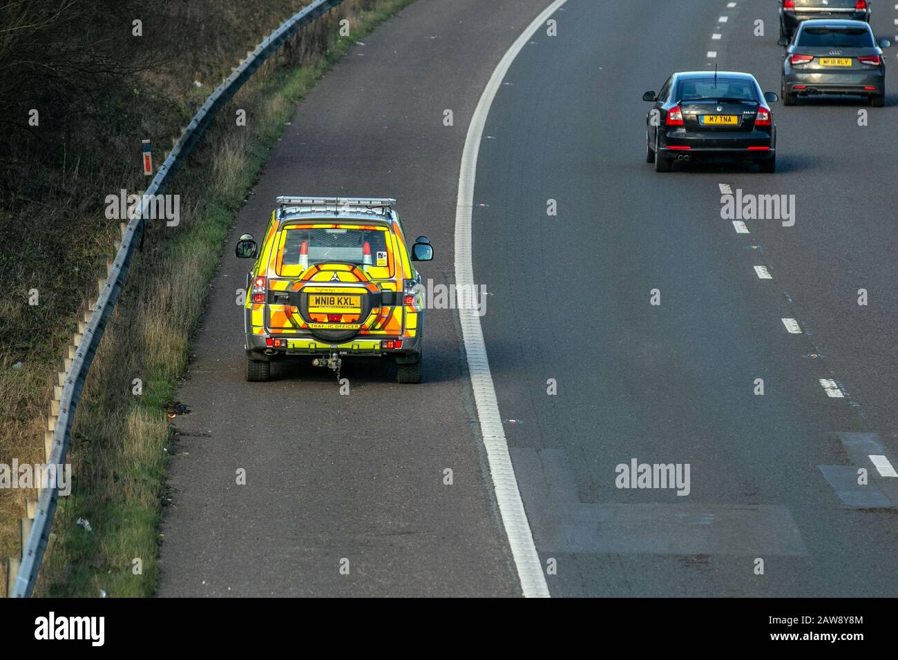 Hard shoulder car recovery hi-res stock photography and images - Alamy