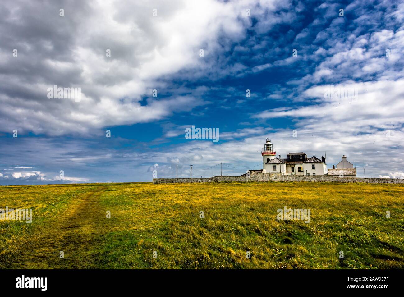 Loop head peninsula lighthouse hi-res stock photography and images - Alamy