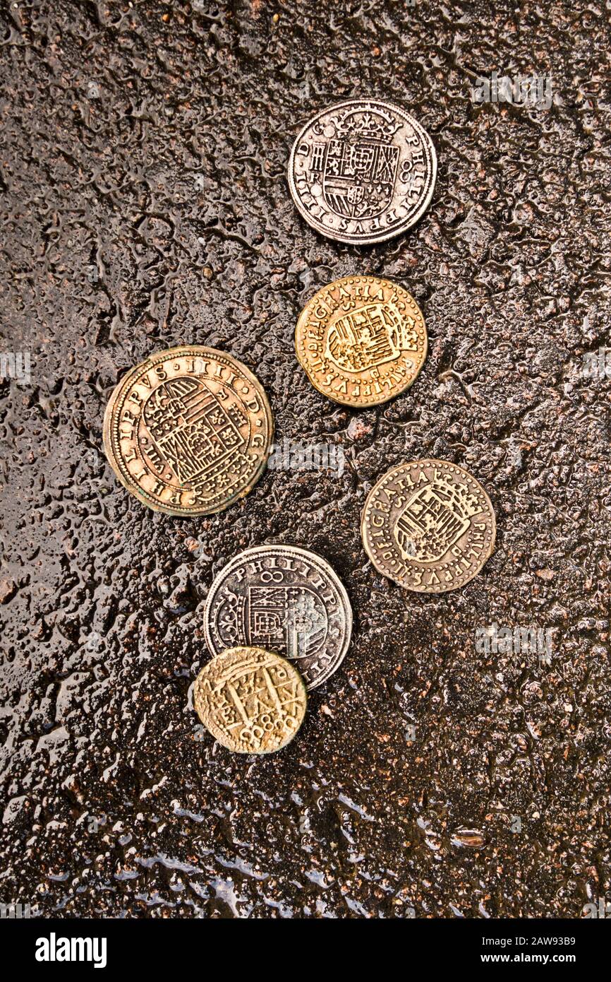antique medieval coins scattered on the ground Stock Photo - Alamy
