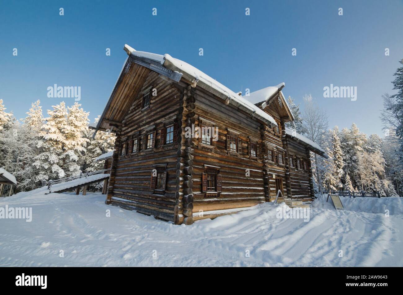 Winter russian architecture hi-res stock photography and images - Alamy