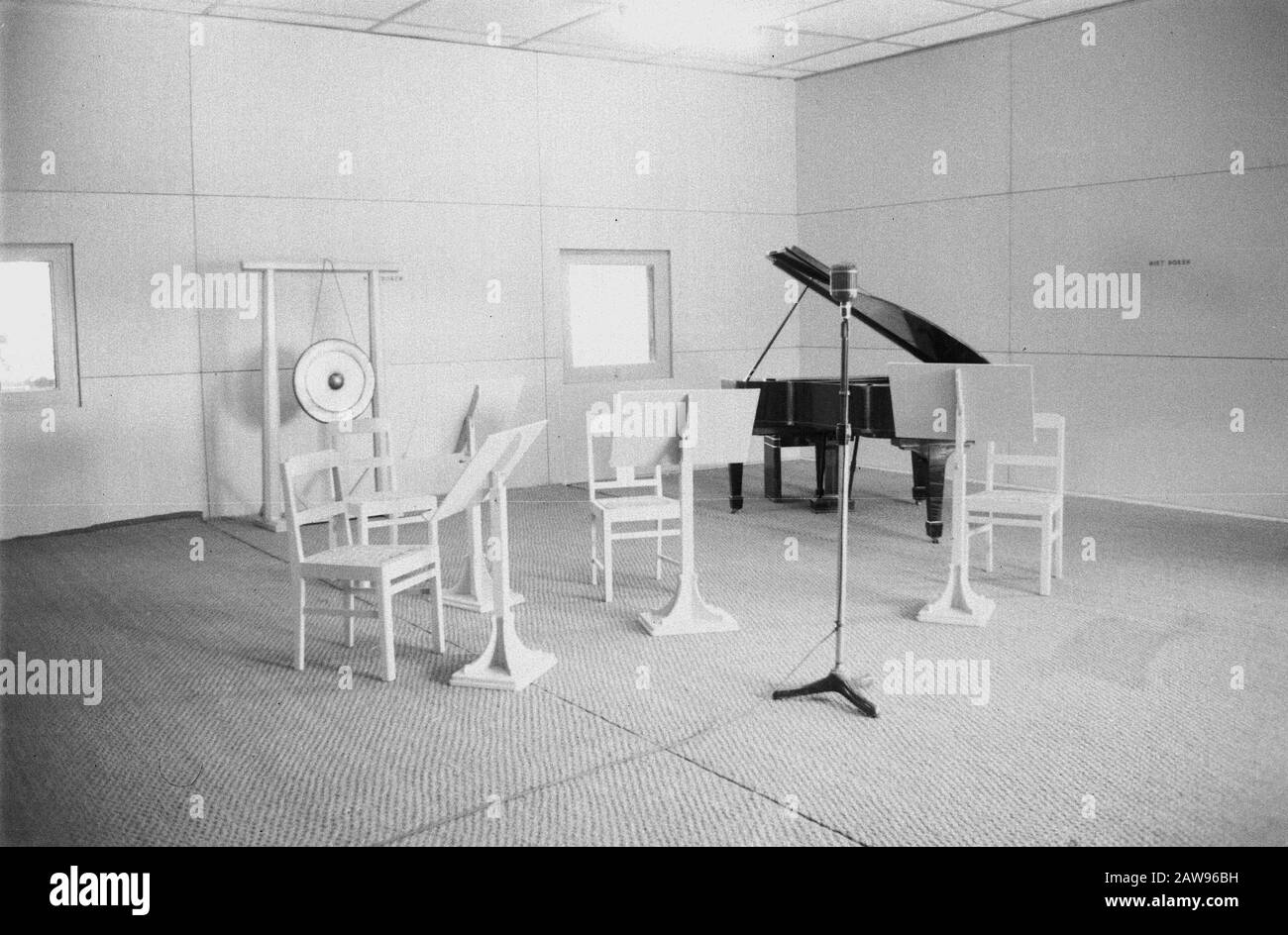 Radio Studio. Recording studio piano and gong Date: 01/01/1947 Location ...