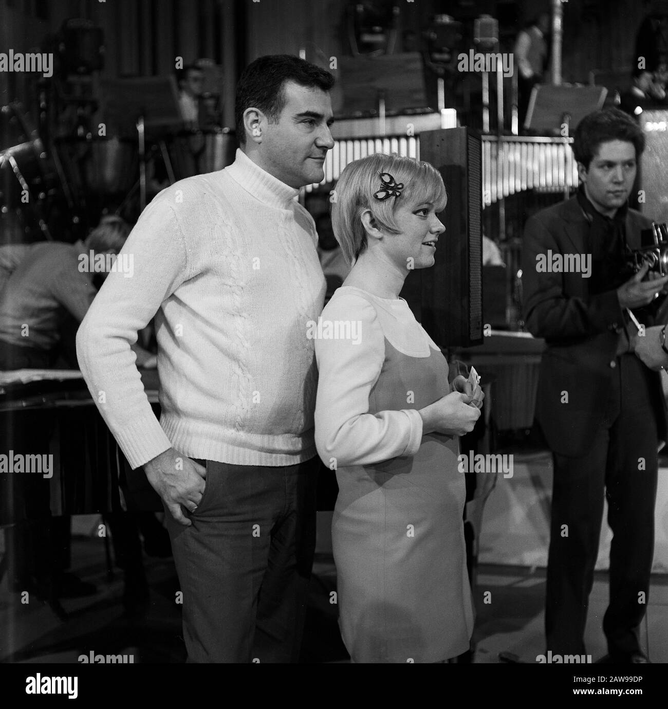 Rita pavone hi-res stock photography and images - Alamy