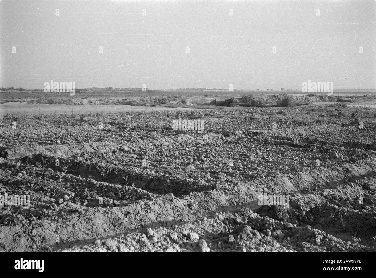 Geographical landscapes Black and White Stock Photos & Images - Alamy