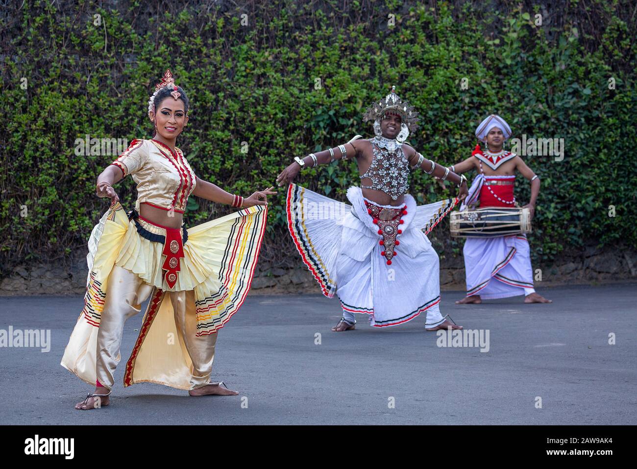 Local dancers in traditional costumes in Kandy, Sri Lanka Stock Photo ...